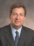Kenneth Cron（CA）：「私たちは主要なソフトウェアのソースコードを開く最初の出版社です」 - 世界の顔