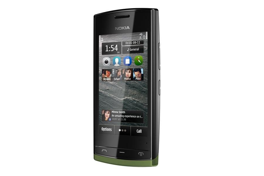 Nokia N500 と Blackview Hero 10