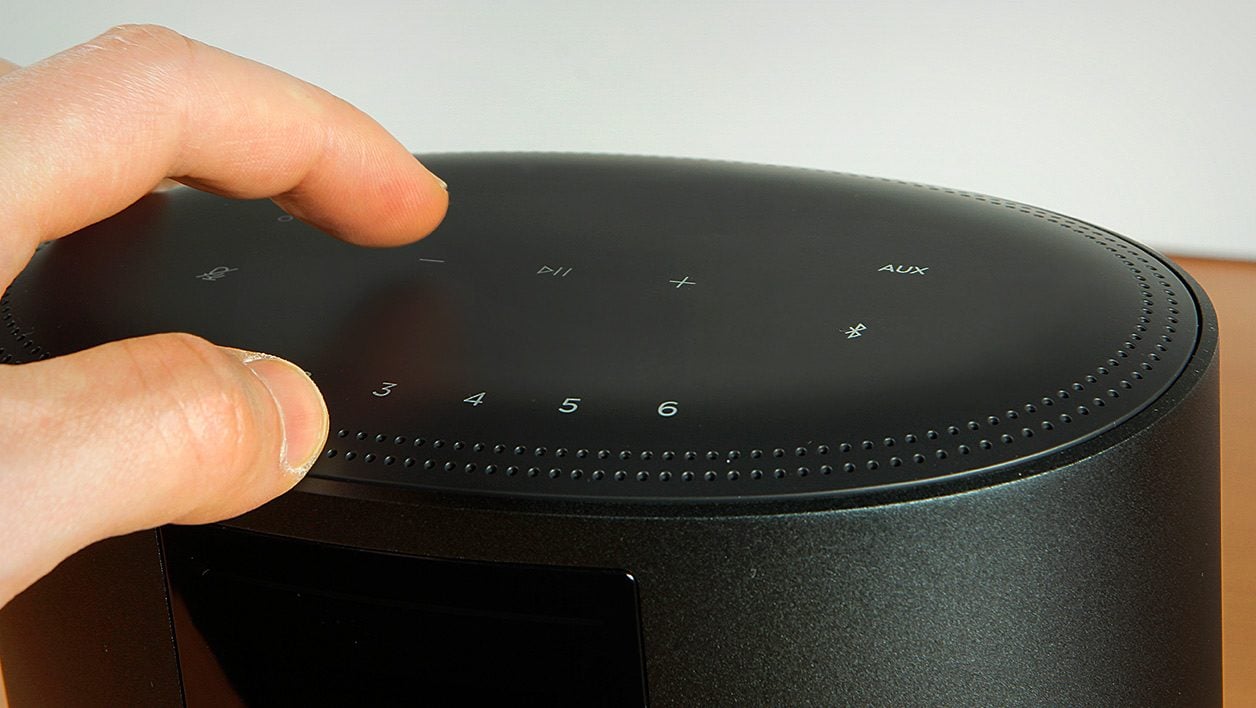 Home Speaker 500レビュー：Boseのスマートスピーカー参入の失敗