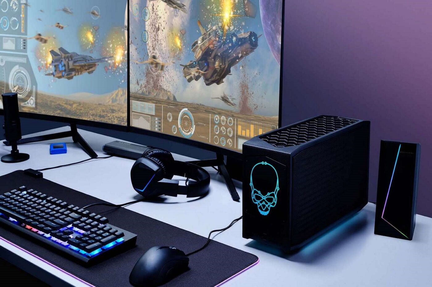Intel NUC 12 Extreme NUC12DCMi7 対 Apple Mac Mini (2020)